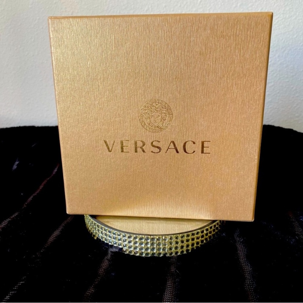Versace Gift Box With Medusa Logo - Gem